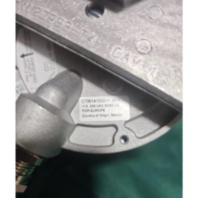 议价议价：霍尼韦尔 C7061A1020 火焰探测器 230VAC 50/60Hz 3/4