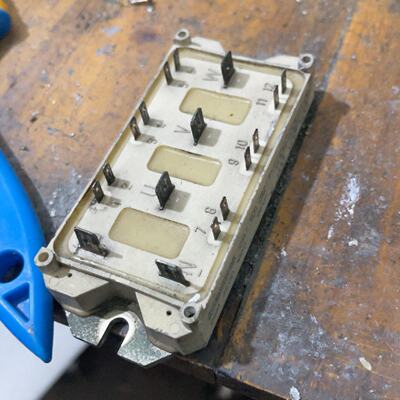 【议价-可维修】模块 BSM25GD100D，，功能完 /均有货