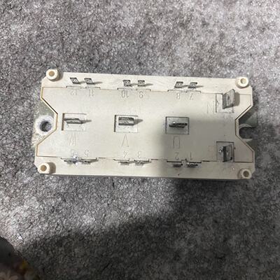 询价-SKM75GD124D，模块，，成色还可以，