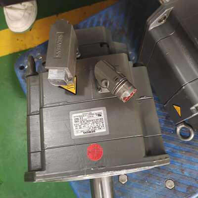 询价-伺服电机1FK7100-5AF71-1DH5成色如图功