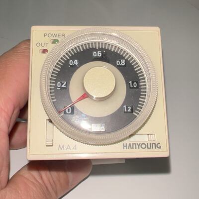 溢价-Hanyoung Nux MA4-C-110VAC 多计时器