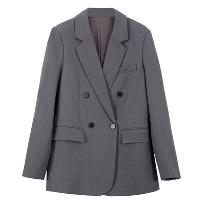 可盐可甜，风格自由切换