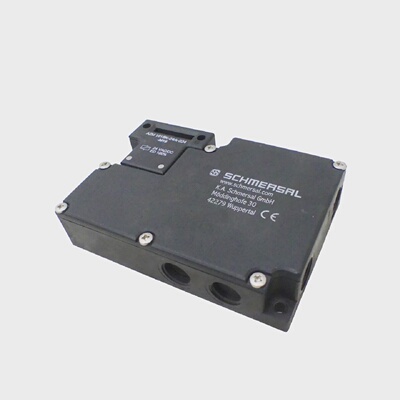 SCHMERSAL AZM161SK24RK024M16 safety interlock 1143677 unused