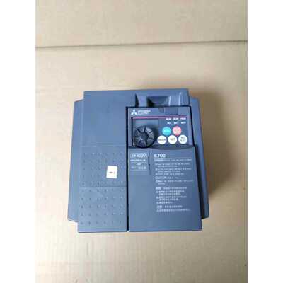 下单前咨询三菱400W变频器，型号FR-E740-0.4K-CHT，3