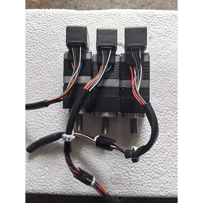 议价东方马达步进电机 AZM24AK-PS10 1.77V 1.