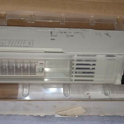 议价Schneider施耐德PLC模块140DVO85300C