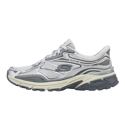 Skechers斯凯奇秋季新款女舒适轻便百搭运动休闲老爹鞋150710/SIL