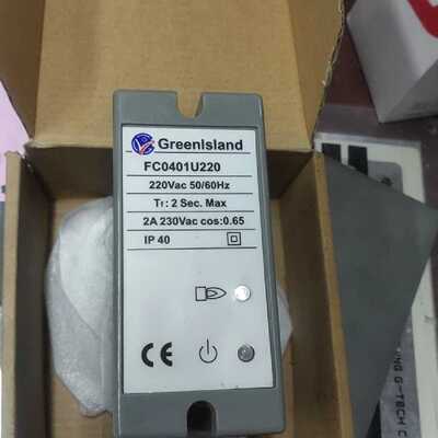 议价Greenlsland火焰继电器FC0401U220，全新实物图，外包装旧的