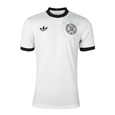 小李子阿迪达斯德国队纪念款