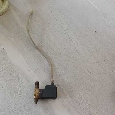 VCL21-5G-2 DC24v SM 电磁阀3个