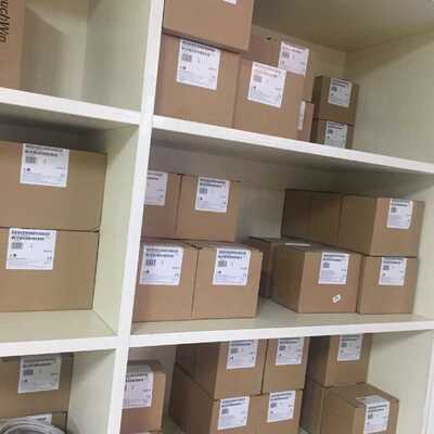 议价西门子CPU1211C模块6输入/4输出,集成2AI 6ES7211-1AE40-0XB0