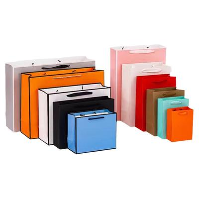 现货纸袋批发贴花牛皮纸礼品袋服装包装袋 ins购物礼袋手提袋厂家