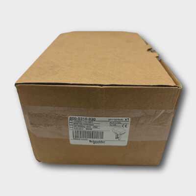 Schneider M800 MVF58PS45 Stellantrieb BR4B.3B17 neu verpackt
