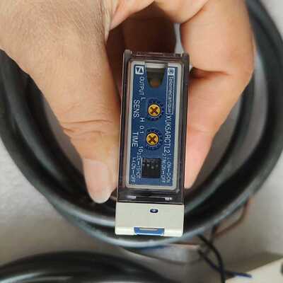 议价可维修TelemecaniqueXUK5ARCTL2光电开关