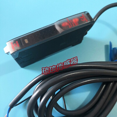 议价E3XDA41NSM1JDA41RMS17DA51NS欧姆龙数字光纤放大器