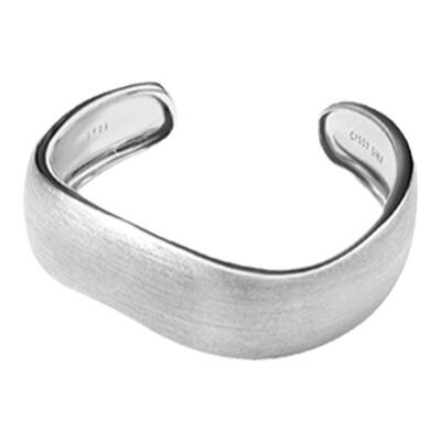 CISSY SHI流动的旋律手镯抛光璀璨手工拉丝工艺原创设计手链女