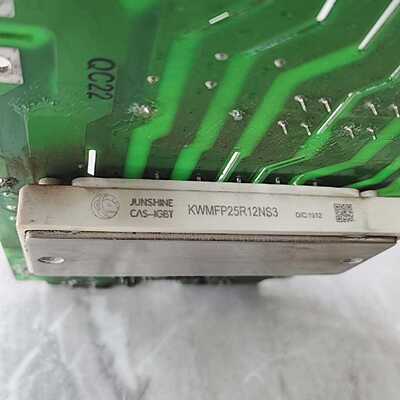 议价变频器模块 KWMFP25R12NS3，拆机下来的，成色看图维修