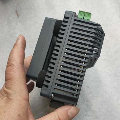 议价施耐德Magelis触摸屏HMIS65HMISBC，DC2
