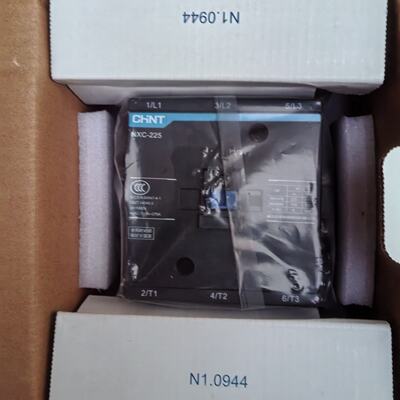 交流接触器NXC-225，380V 50Hz，未使用