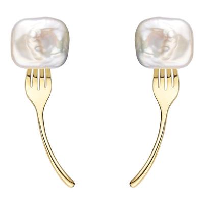 何方珠宝棉花糖珍珠耳夹