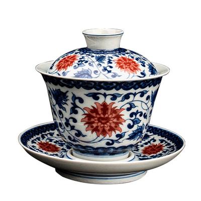 容山堂青花釉里红盖碗