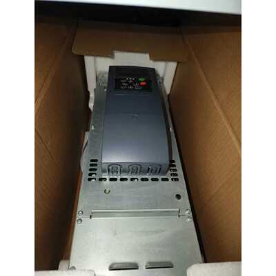科尼起重机变频器D2V018NF1N06NXP3PRO3V142 PSU018NF1N1