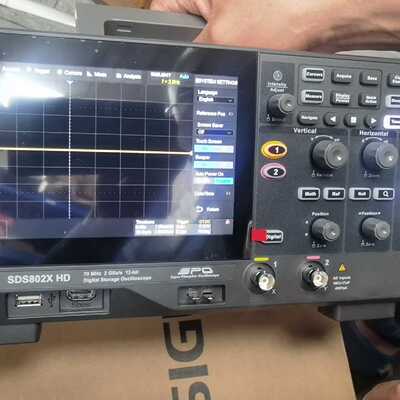 全新鼎阳示波器SDS802X HD，70MHz，2GS/s，—议价
