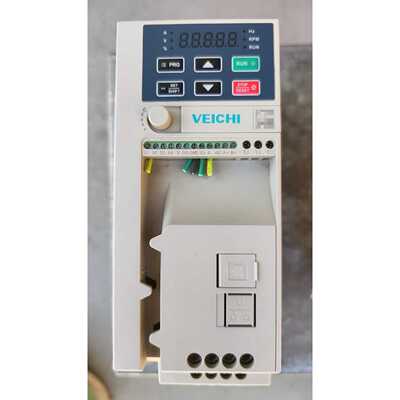 【议价-可维修】 AC10-T3-004G-B 4KW 380V  VEICHI /均有货