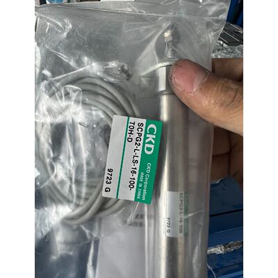 询价下单几乎全新CKD气缸 SCPG2-L-LS-16-100-T0