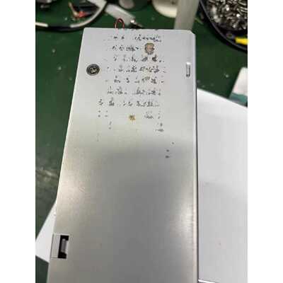 议价PLA600F-48-W，48V12.5A  表面有一点氧化
