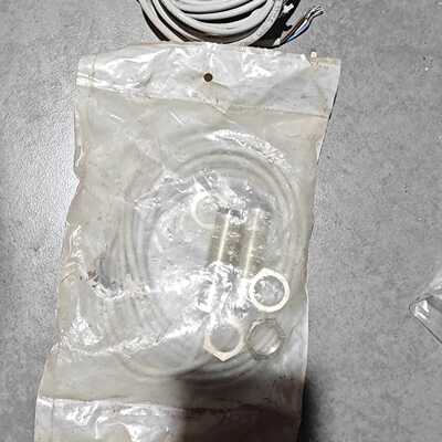 议价全新西克光电开关VSVE184P3112维修