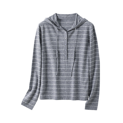 V领条纹显瘦连帽机洗羊毛针织衫