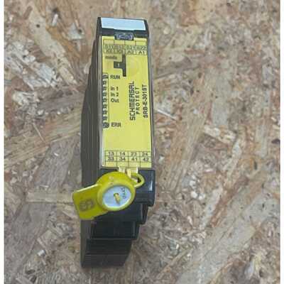 Schmersal  SRBE301ST  Configurable Safety Relay 24V ACDC 3NO