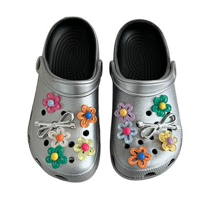 甜桃星球花朵蝴蝶结银色洞洞鞋