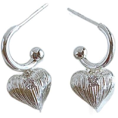 银色爱心纯银针百搭耳钉