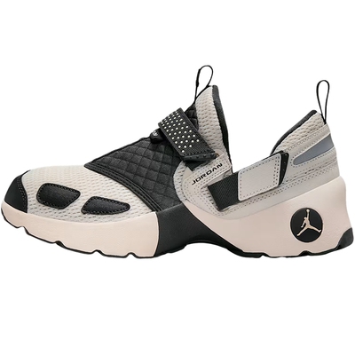 优购NIKE耐克女鞋WMNS JORDAN TRUNNER LX运动篮球鞋HQ2164-102