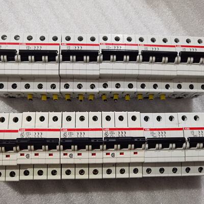 32A50A断路器S203 K32A  S203 D32A