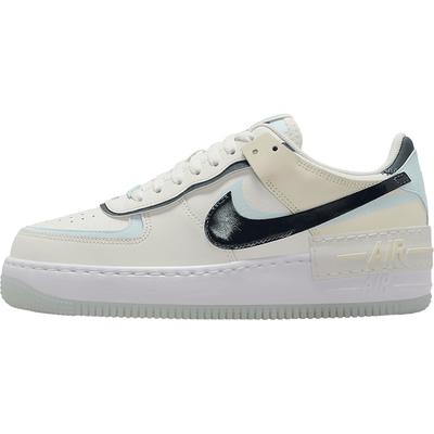 耐克女士运动休闲厚底板鞋