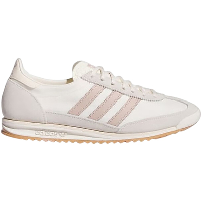 阿迪达斯女士耐磨运动休闲鞋