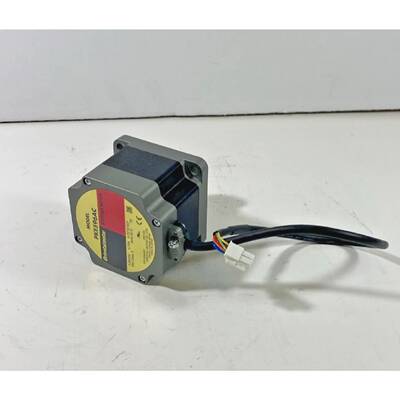 ORIENTAL MOTOR PKE596AC STEPPING MOTOR