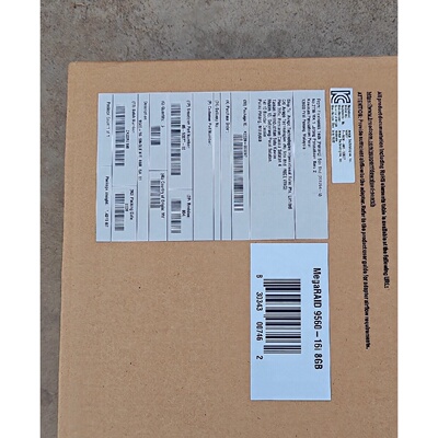 Broadcom MegaRAID 9560-16i 存储阵列卡 服务器配件