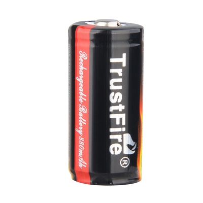 TrustFire16340 880毫安充电锂电池3.7v大容量手电筒电池耐用