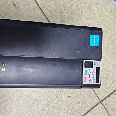询汇川变频器MD310T7.5B-TC，7.5kw功率，三相3