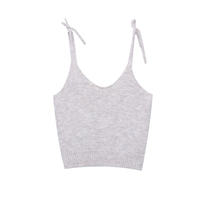 早春温柔博主风毛绒感针织背心