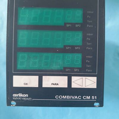 莱宝  COMBIVAC  CM51真空显示器。，成议价