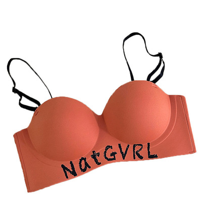 小胸半杯内衣性感聚拢显大不空杯