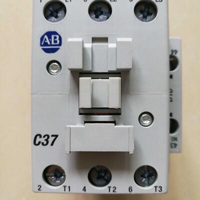 议价AB罗克韦尔接触器 100-C37F01 100-C37F10 AC220V 现货