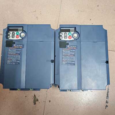 议价-变频器FRN0013C2S4C两台三相380V5.