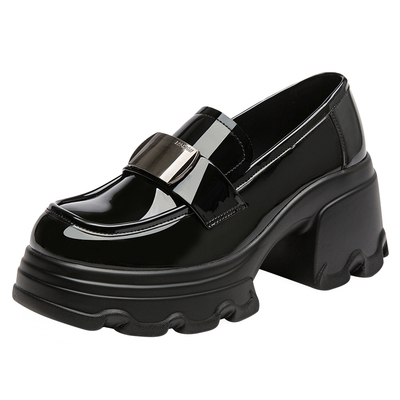 日泰厚底乐福鞋黑色小皮鞋