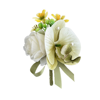 新郎新娘婚礼胸花森系清新绿